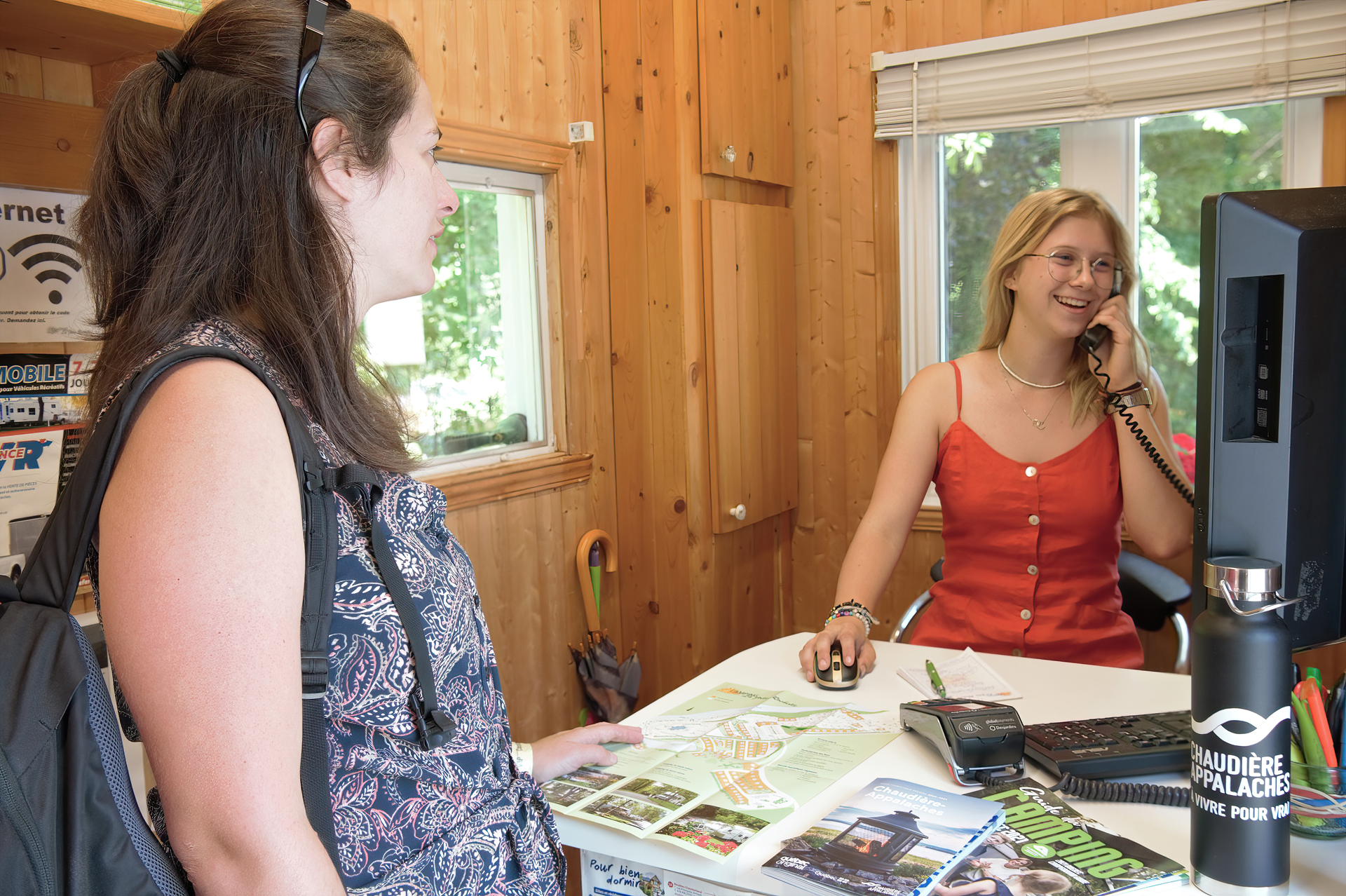 Nous joindre - https://lajolierochelle.quebec/